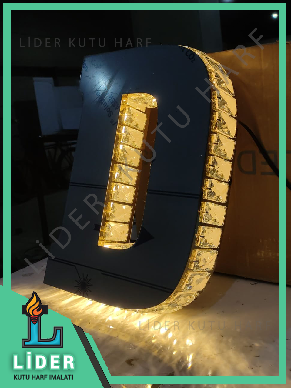 Yanlar Kristal Taş Gold Paslanmaz Kutu Harf - LİDER KUTU HARF